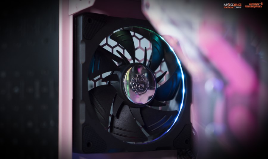 PC Built: InWin A1 Plus - Black & Pink FC - Nhenhophach's Mods Log